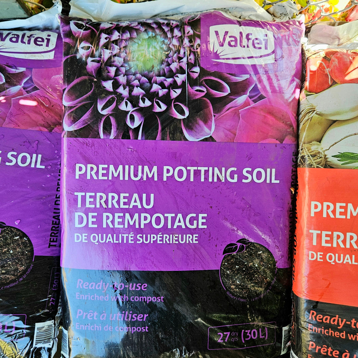 Valfei Potting Soil: Large (30 Liters) – Chelsea Garden Center