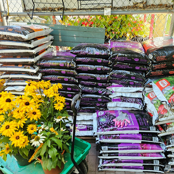 Valfei Potting Soil: Large (30 Liters) – Chelsea Garden Center